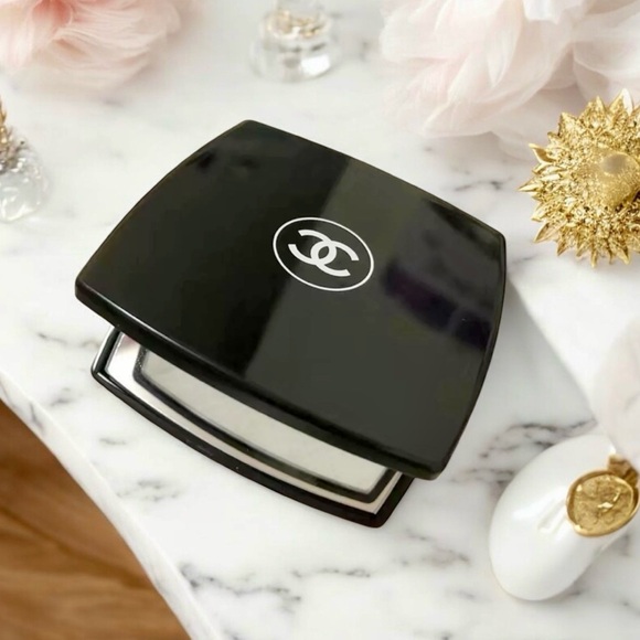 CHANEL | Accessories | Chanel Double Facettes Black Dualsided Compact ...